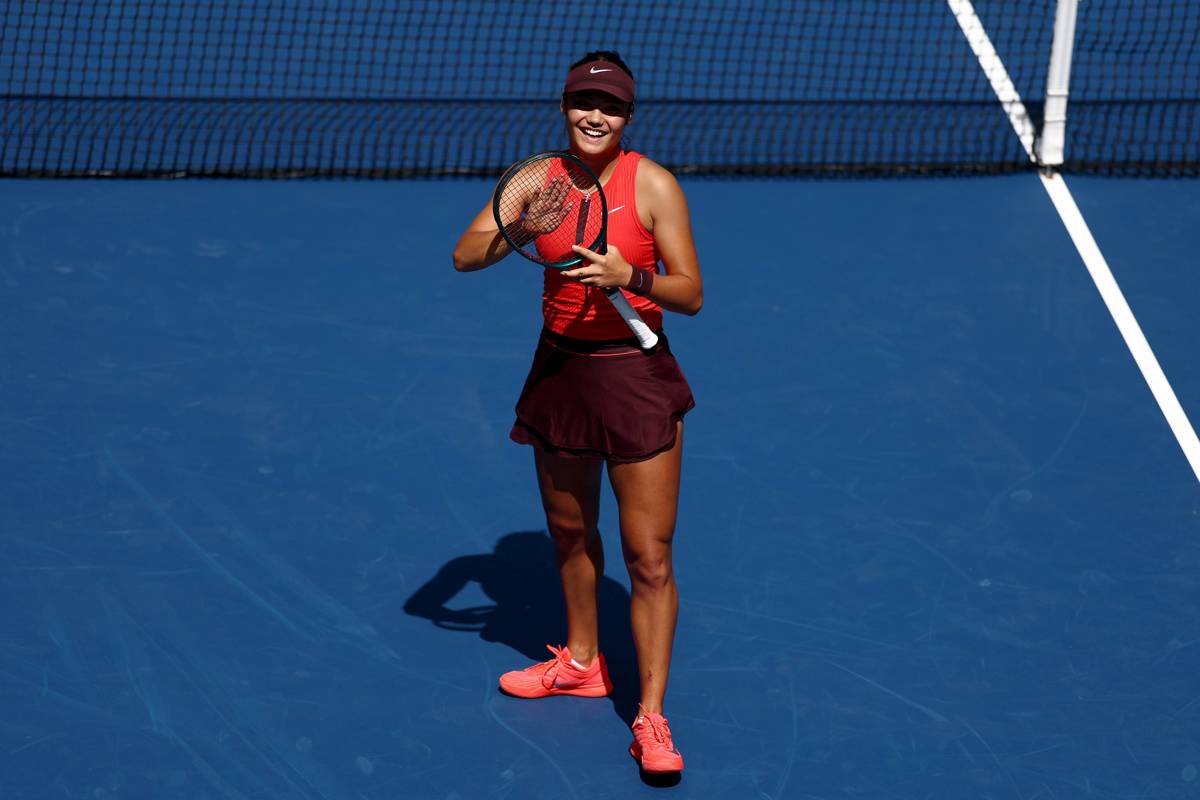 US Open 2025: Emma Raducanu sails into second round