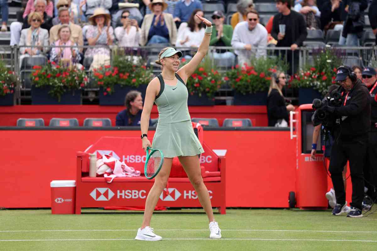 HSBC Championships 2026: Amanda Anisimova sails into her second quarter ...